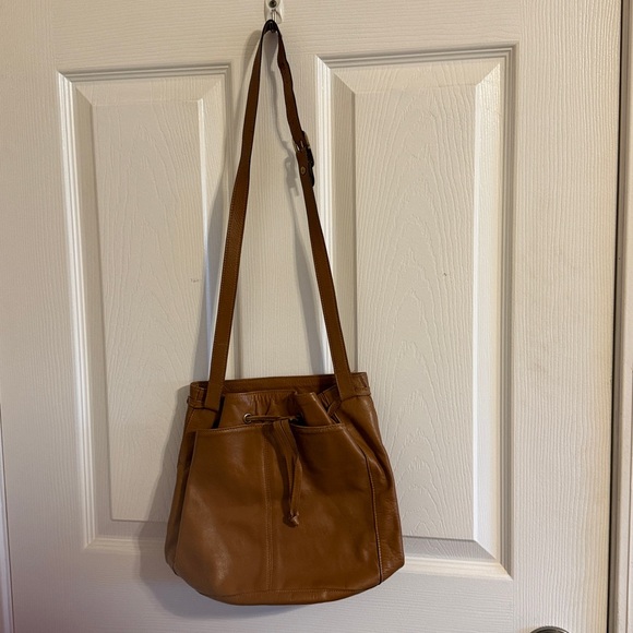 Vintage | Bags | Eucvintage Tan Leather Half Moon Bucket Bag W ...